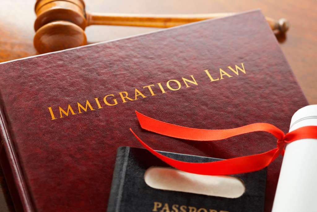 ¿Cómo ser abogado de inmigración? • Guía Abogados USA